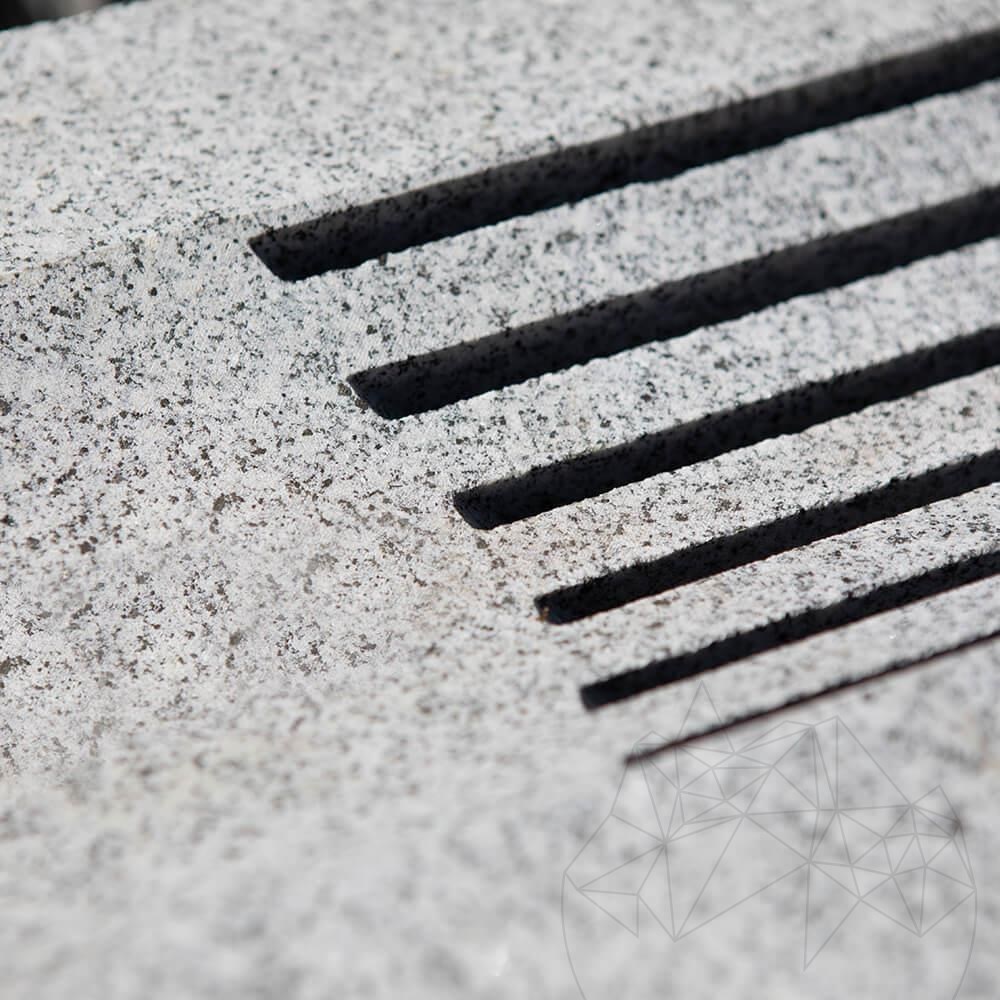 Bianco Sardo Granite Street Gutter 60 x 30 x 3 cm - PIATRAONLINE.com