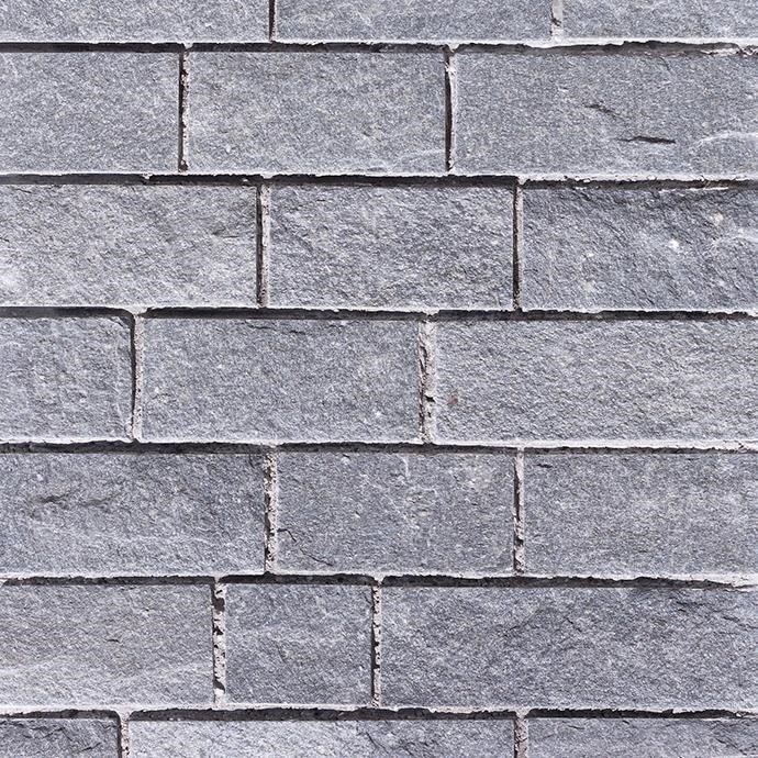 Garden Barbecue “Medium”with Kavala splitface stone - PIATRAONLINE.com